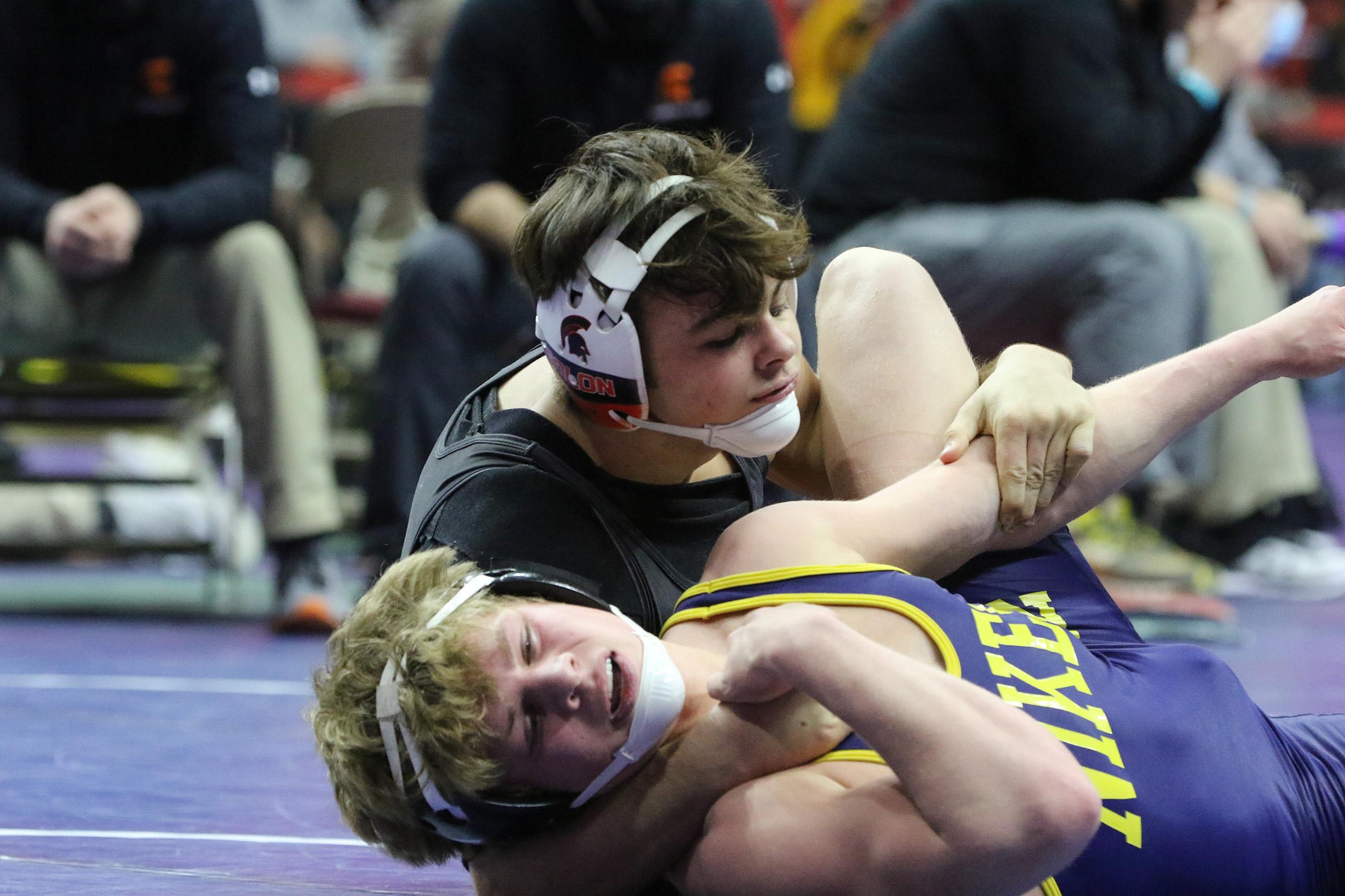 Two-time Champion Taylor Starts Strong in Quest For Third Straight ...