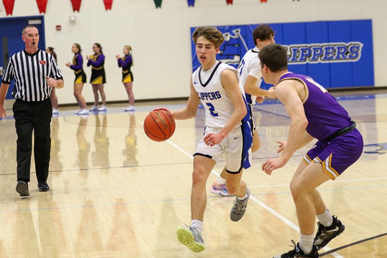 Hilsman's Game-Winner Lifts Clear Creek Amana Past Williamsburg As ...